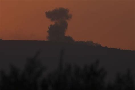 У Черкасах вночі пролунали вибухи місто атакують БпЛА — ОВА Читайте на Ukr Net