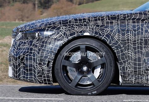 搭插电混动系统 全新bmw M5最新谍照曝光 手机新浪汽车