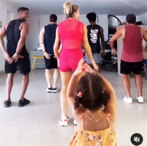 VÍDEO filha de Lore Improta e Léo Santana copia mãe em ensaio e viraliza