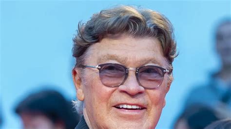 Canadian Singer Songwriter Robbie Robertson Dead At Age 80 980 Cjme