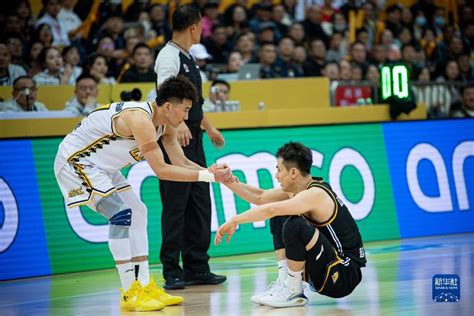 组图：浙江东阳光胜辽宁本钢 郭艾伦遭遇包夹 搜狐大视野 搜狐新闻