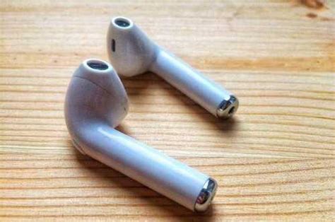 Китайская реплика AirPods с доп аккб новая Москва | Планшеты и ...