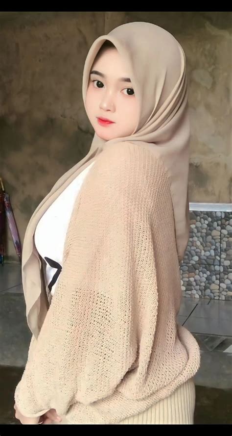 Pin By Nokyeee On 𝙷𝚒𝚓𝚊𝚋𝚎𝚛𝚜 Muslim Girls Beautiful Girls Girl