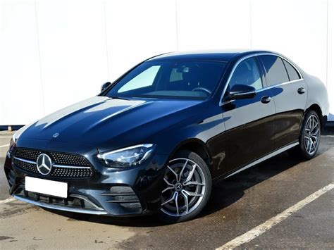 Аренда Mercedes Benz E Class 213 рестайлинг под такси