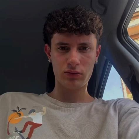 Riki Itaa On Threads