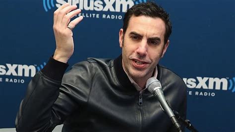 Почему Саша Барон Коэн не сыграл Фредди Меркьюри — Новости на Кинопоиске