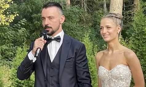 Горчиво Шкварек и дългогодишната му любима си казаха „Да“ ᐉ Новини Tribune Bg