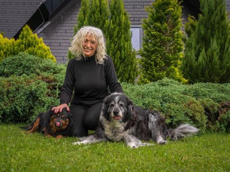 Slikarka Irena Polanec Se Je Uspela Dvigniti Z Dna Svet24si