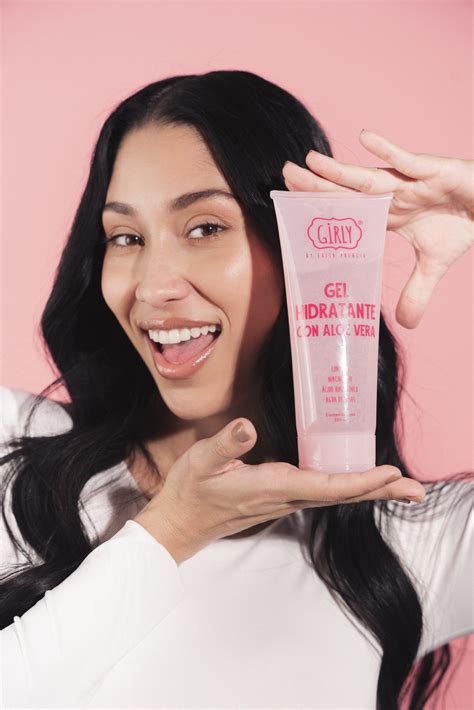 Gel Hidratante Con Aloe Vera Girly Girly Maquillaje Makeup