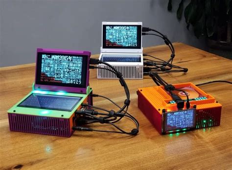 Placa Mini ITX transformada en un portátil Mini ITX con batería y 32 GB de memoria