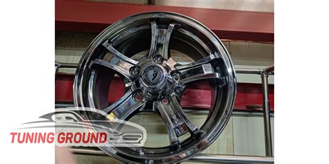 Литые диски R18 Weds Adela на Land Cruiser 200 темный хром