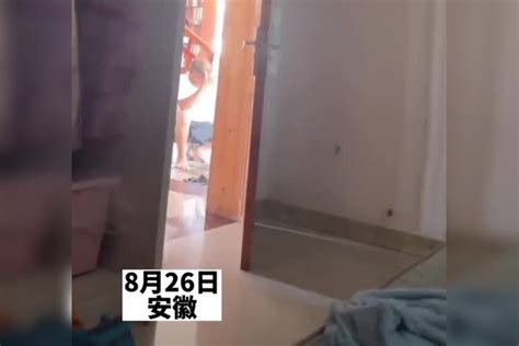 婆婆在家和公公吵完架，儿媳看到公公在角落流泪，网友：看着挺心疼！公公角落儿媳