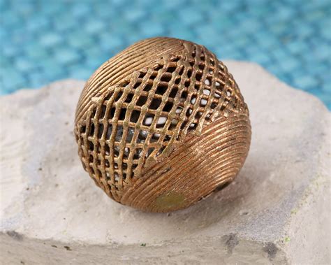 African Brass Ghana Ashanti Lattice Xxl Round 40mm