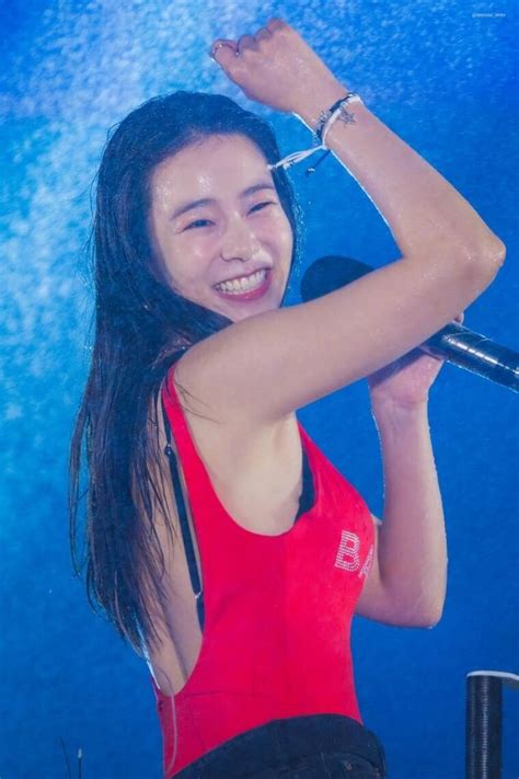 카라 한승연 일본 워터밤 유머움짤이슈 에펨코리아
