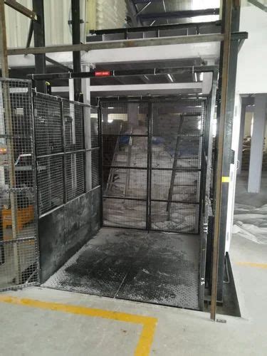 Cas Egl 20 Hydraulic Goods Lift Capacity 1 2 Ton At Rs 780000 In