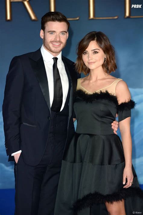 Richard Madden Et Jenna Coleman En Couple à Lavant Première De
