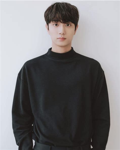 Profil Kim Jae Won Pramugara Tampan Di Drakor King The Land Yang Curi