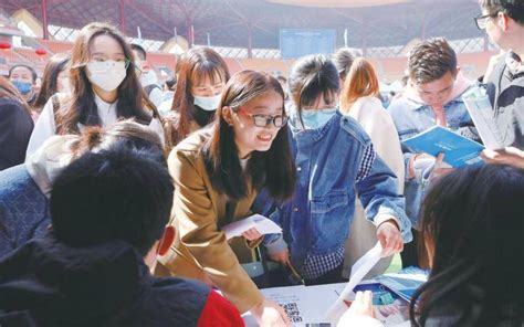 一季度“春风行动”发布岗位3800万个就业招聘活动