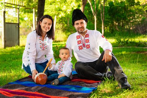 Мъжки калпак - Калпак за носия - Сив калпак - Бял калпак
