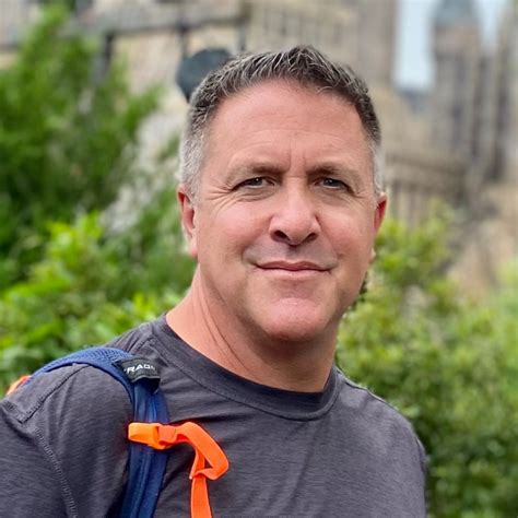 Tom Bobrowski Linkedin