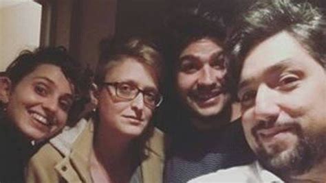 Carol Duarte Mostra Que Namorada Adotou Cabelo Curto De Ivan Em A