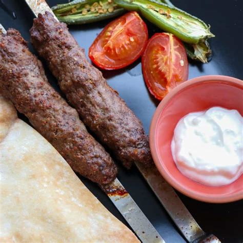 How To Cook Easy Oven Baked Ground Beef Kebabs Explore Cook Eat