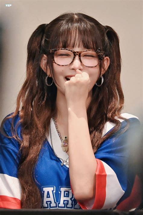최근 아이브 레이 미모 ㄷㄷㄷ  Mlbpark