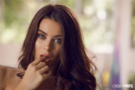 Lana Rhoades Blue Eyes 💙 Rlanarhoades2