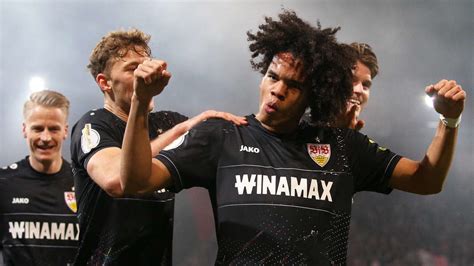 VfB Stuttgart dreht Spiel gegen Union Berlin Rönnow patzt