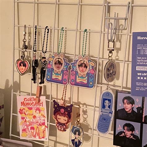 Keychain Kpop 🐇🌀💜 Desain Ide Bisnis Ide