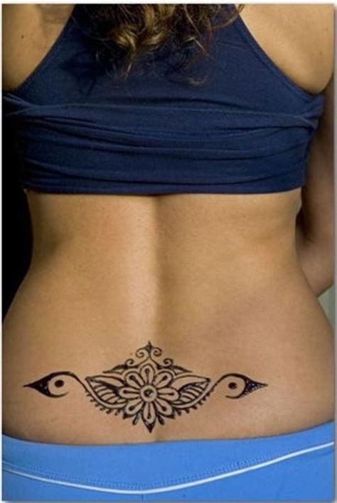 50 Vivacious Lower Back Tattoos For Women