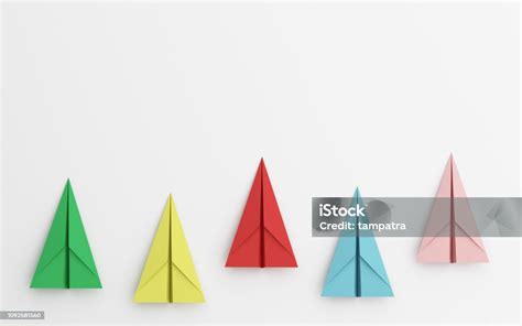 다채로운 종이 비행기 교육 또는 여행 개념에서 흰색 배경에 고립 디자인을 비웃는 다 3d 추상 그림 3차원 형태에 대한 스톡 사진 및 기타 이미지 Istock