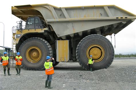 Caterpillar Uses Facial Recognition Software To Identify Sleepy