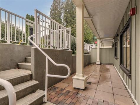 2304 Spring St Port Moody Bc Condosca