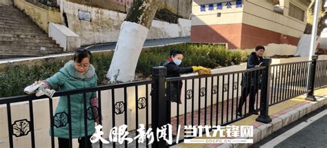 白云区委老干部局采取多项措施开展文明城市志愿服务活动宣传垃圾市民