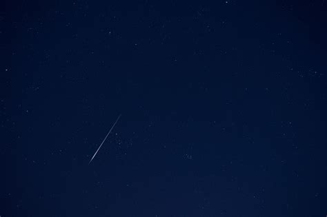 별자리와 다양한 성단과 별똥별을 광각 렌즈로 촬영했습니다 0명에 대한 스톡 사진 및 기타 이미지 0명 가을 겨울 Istock