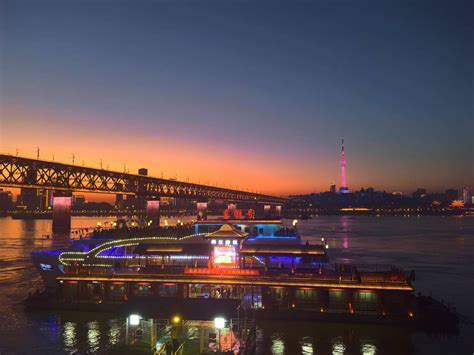 夏日的快乐又回来了，武汉两江游览周五复航要闻新闻中心长江网cjncn