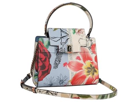 Salvatore Ferragamo Vala Handbag Leather Multiple Colors Ref2588795
