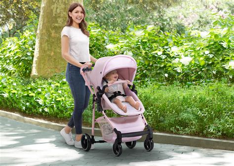 babyGap 2-in-1 Carriage Stroller - Delta Children