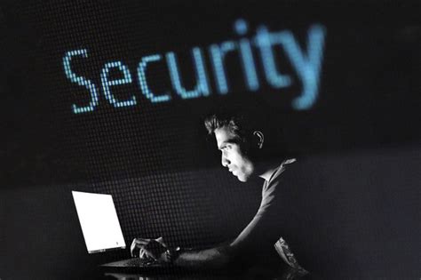 Google envió mil alertas de ataques cibernéticos en meses