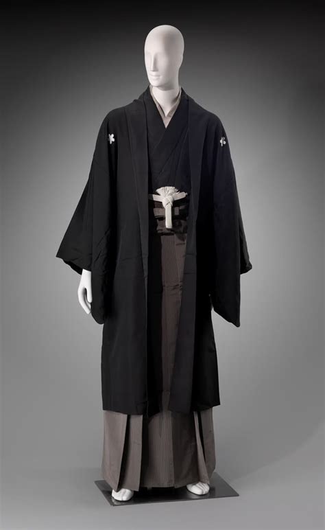 Mans Kimono Japanese Outfits Japanese Traditional Clothing Samurai Clothing