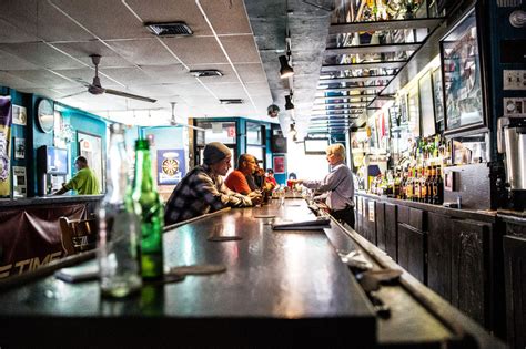Dive Bar