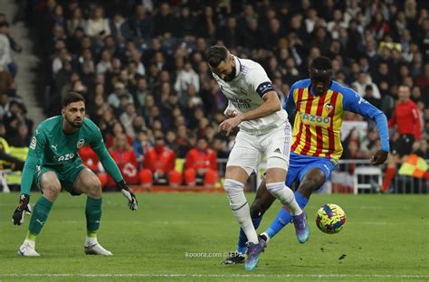 ريال مدريد يستبعد بنزيما من اللقاء المحتمل ضد الأهلي