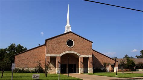 Local Church Opens Doors To Any Single Mothers In Need Of Judgment