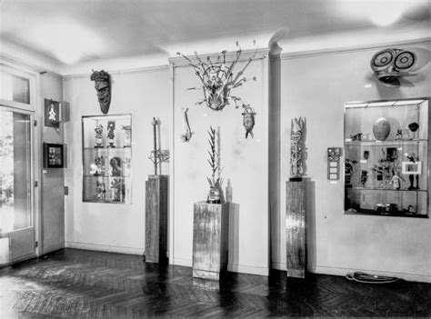 Smarthistory Surrealist Exhibitions