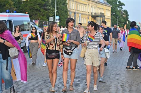 Комисар от Съвета на Европа зове Радев да наложи вето на анти ЛГБТ закона
