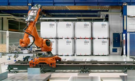 Skycell Launches 1500x Lighter Yet Efficient Hybrid Container