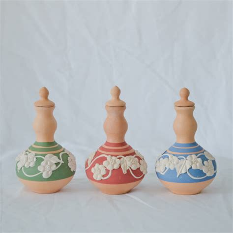 Product Labu Sayong Mini With Floral Motifs Red