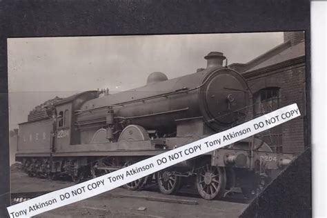 Lner Ex Ner C7 Class 4 4 2 No 2204 Vintage Image L10996 £1 50