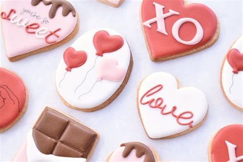 6 Piece Valentines Day Royal Icing Cookie T Box 2 Etsy